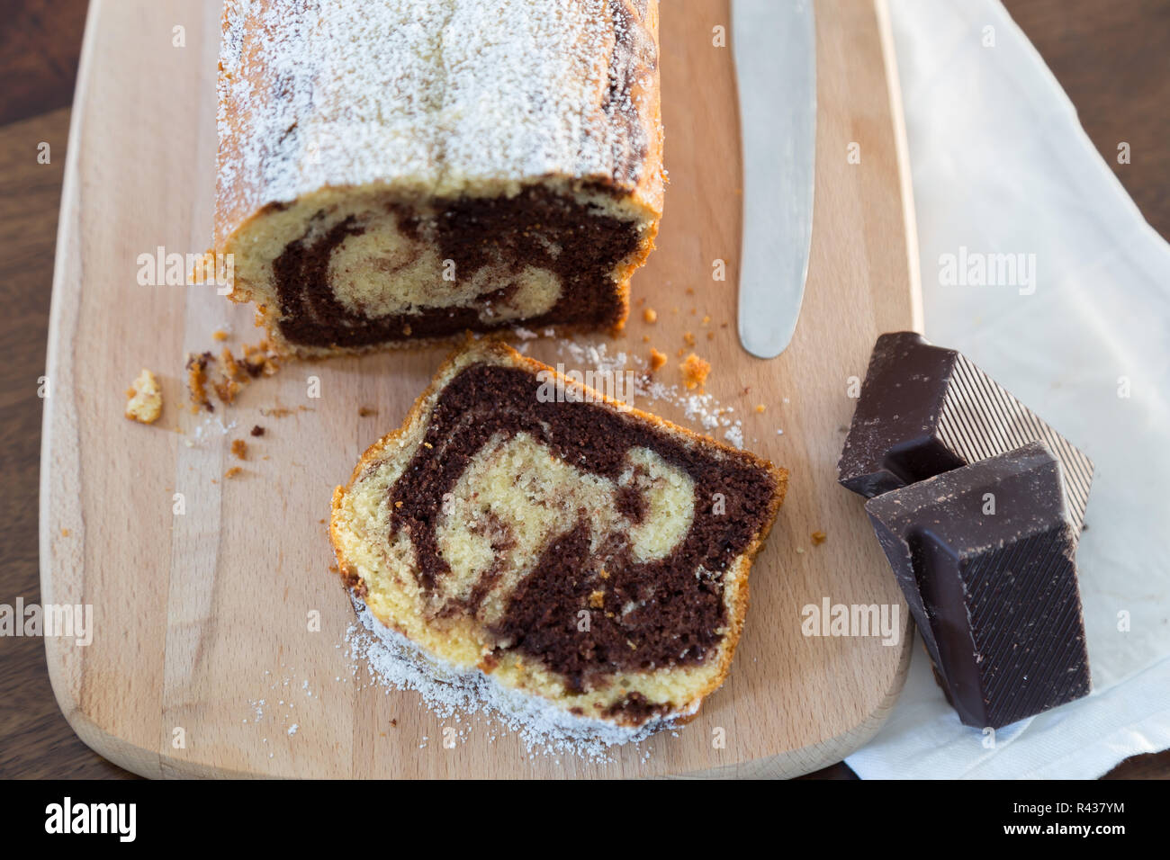Marmorkuchen hi-res stock photography and images - Alamy