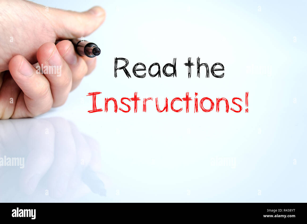 Read the instructions text concept Stock Photo - Alamy