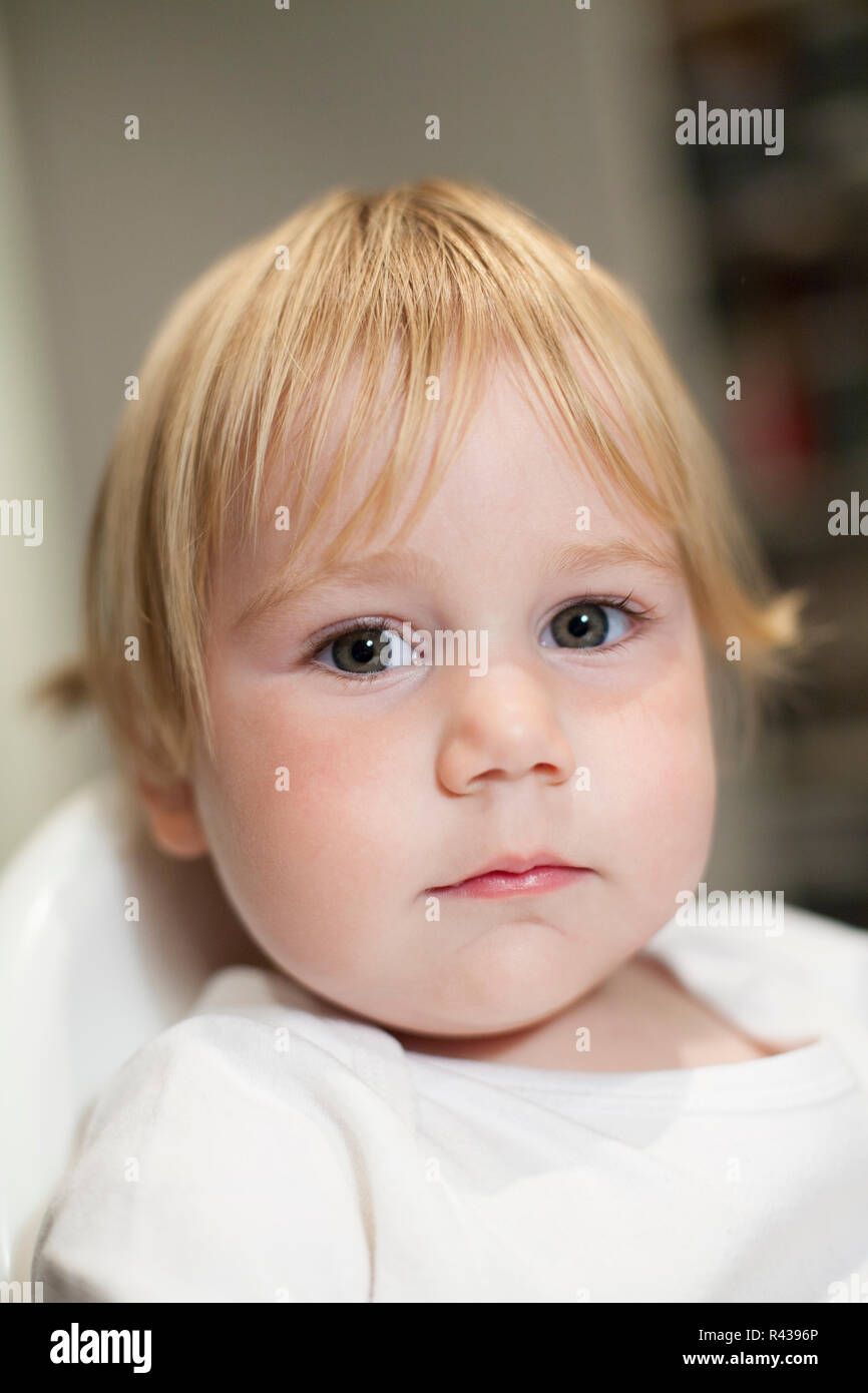 Seriously face hi-res stock photography and images - Alamy