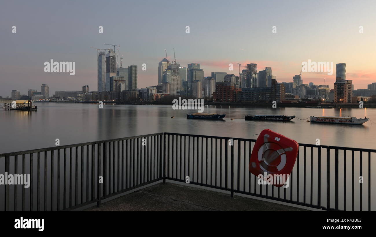The wharf area hi-res stock photography and images - Alamy