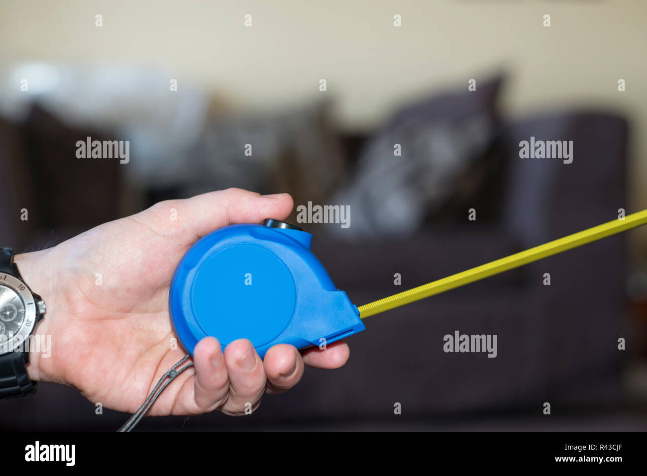 Measuring hand palm with ruler hi-res stock photography and images - Alamy