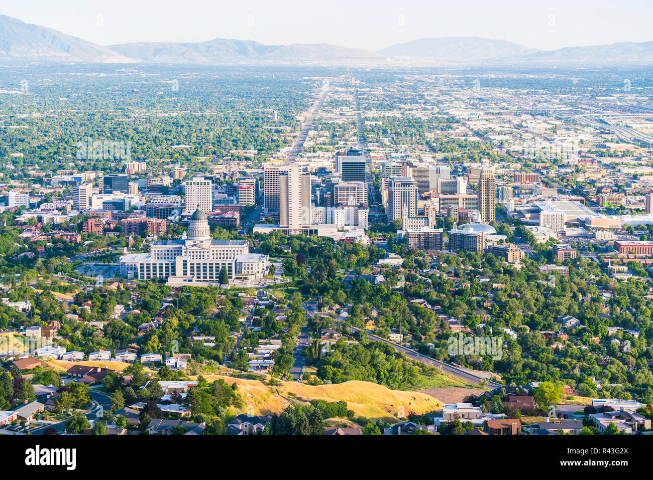 Salt lake city skyline night hi-res stock photography and images - Alamy