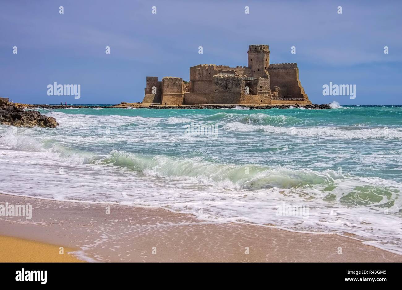 Castella tower hi-res stock photography and images - Alamy