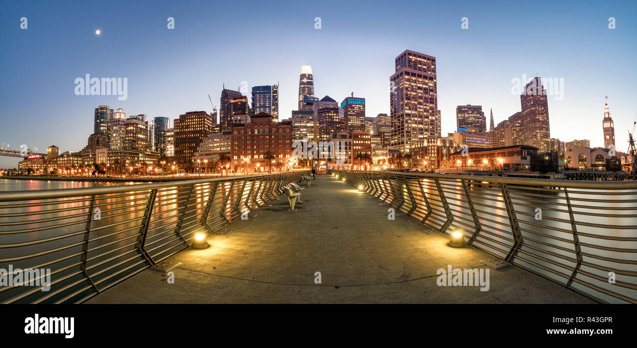 Pier 14 san francisco bay bridge hi-res stock photography and images ...