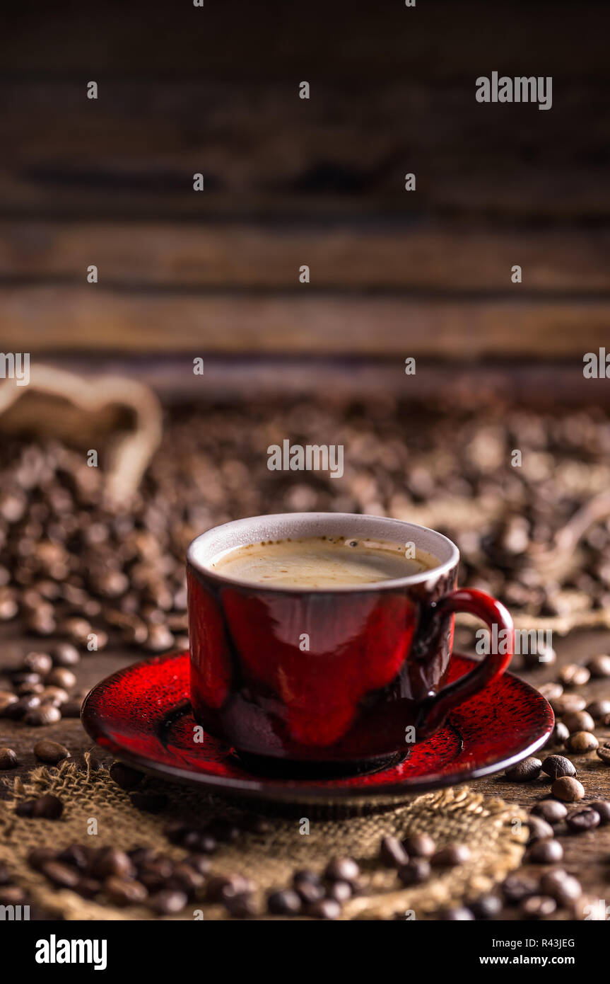 Red coffee cup Stock Photo - Alamy