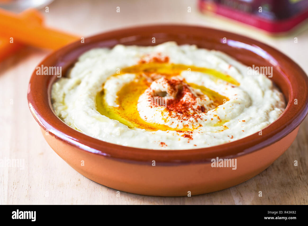 Hummus fresco hi-res stock photography and images - Alamy