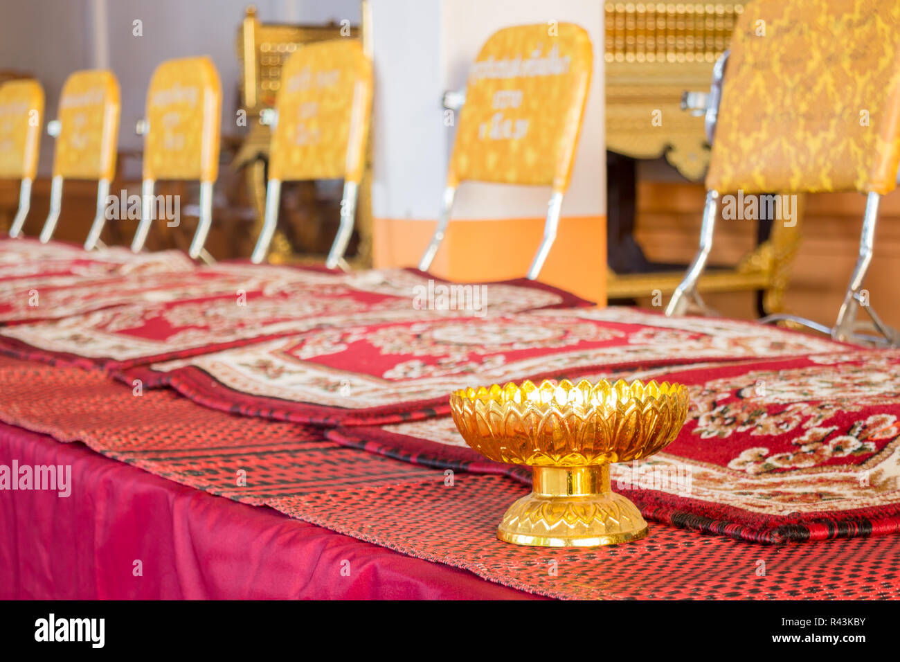 Monk seats hi-res stock photography and images - Alamy