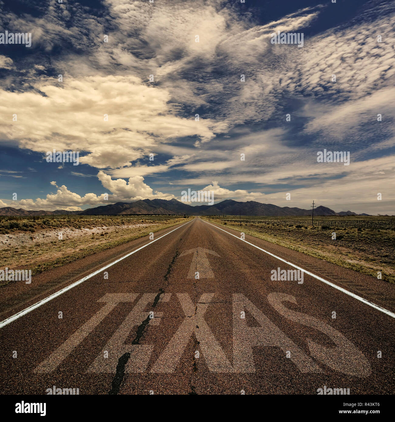Road To Texas Stock Photo - Alamy