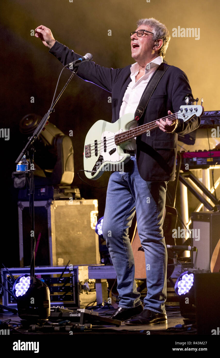 Alan rennie hi-res stock photography and images - Alamy