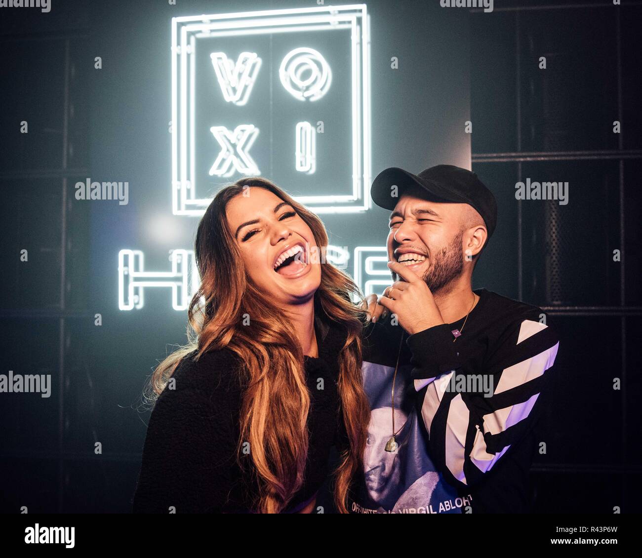 Dj monki hi-res stock photography and images - Alamy