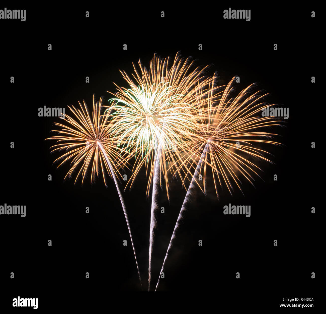 Golden fireworks hi-res stock photography and images - Alamy