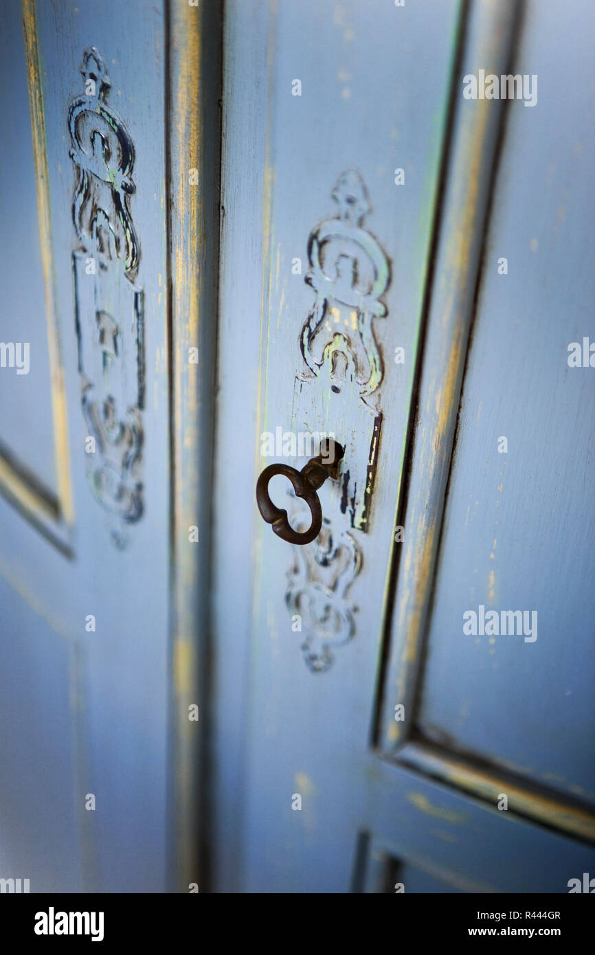 Key hole antique hi-res stock photography and images - Alamy