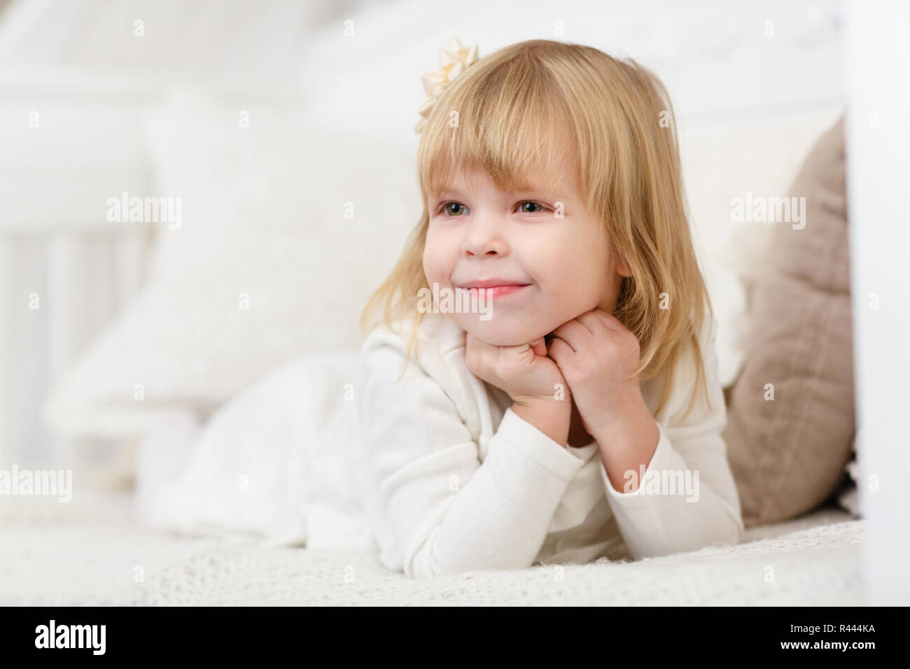 Happy little girl Stock Photo - Alamy