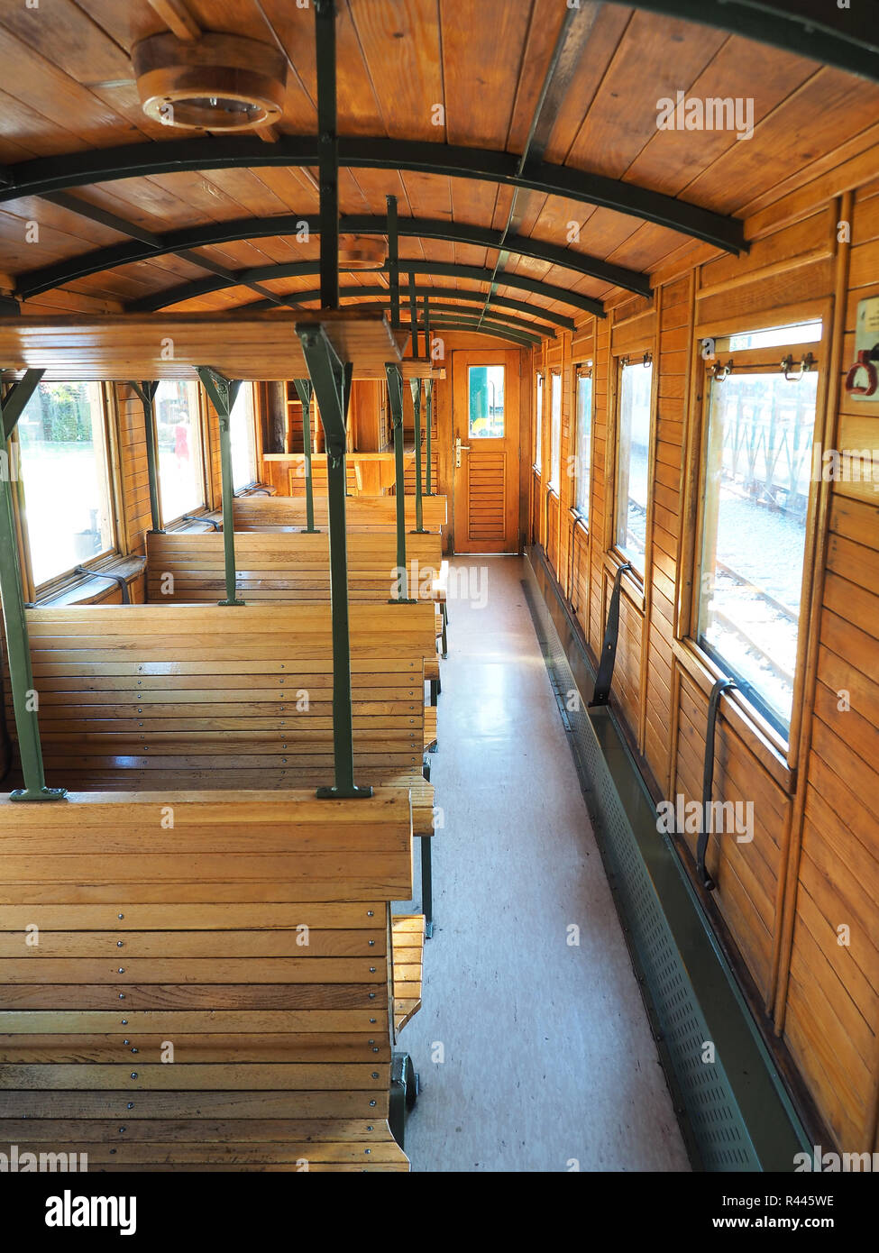 Luxury old train carriage hi-res stock photography and images - Alamy