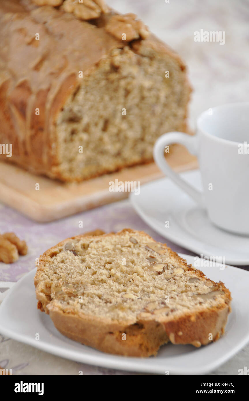 Walnut root wood hi-res stock photography and images - Alamy
