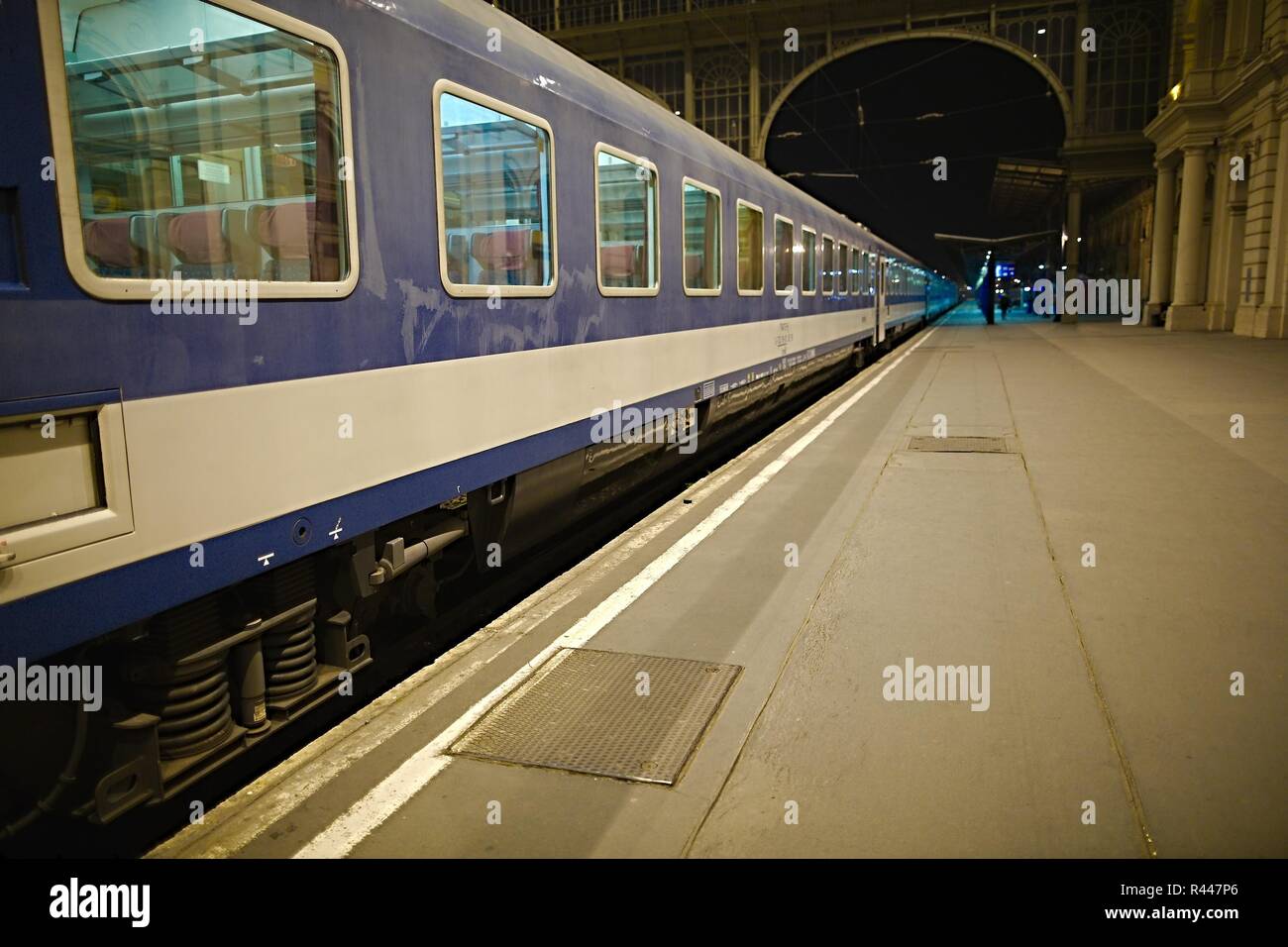 Main train staion hi-res stock photography and images - Alamy