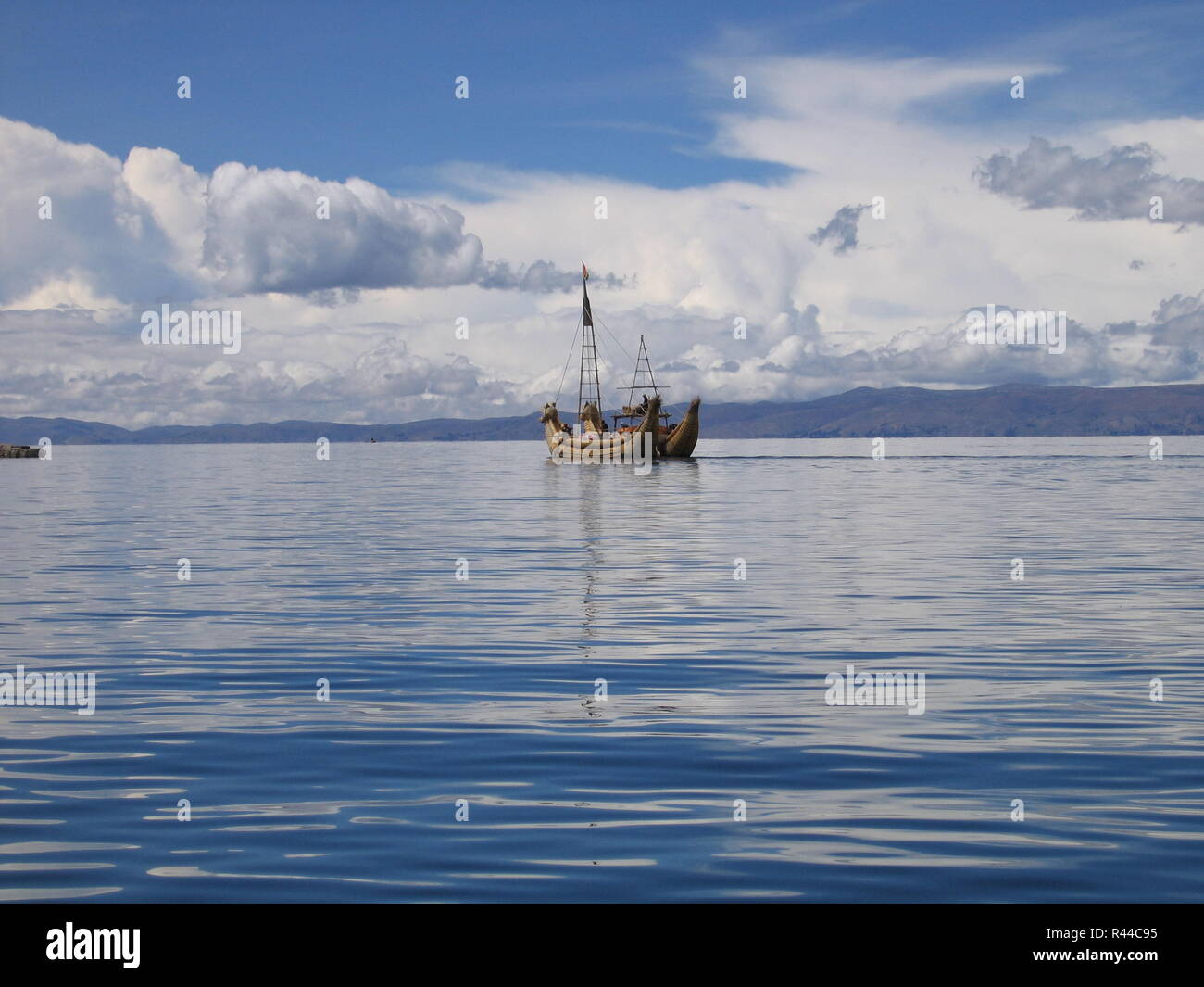 old sailing boat on lake titicaca peru bolivia Stock Photo - Alamy