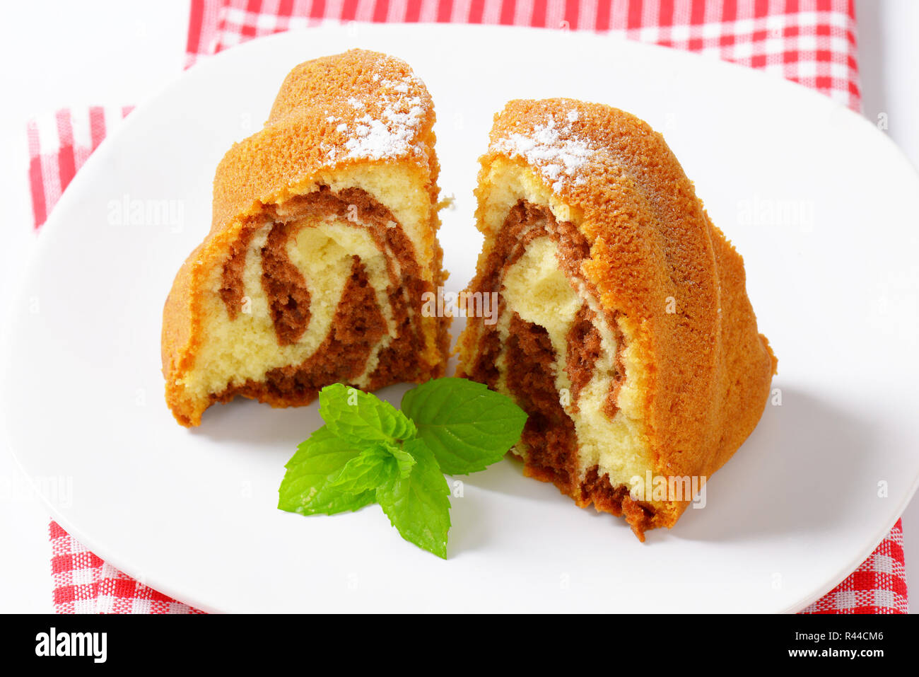 Slices of marble cake Stock Photo - Alamy