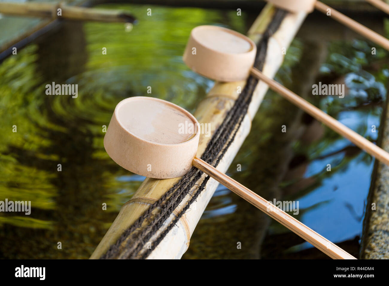 Japanese Purification Fountain in Shinto Temple Stock Photo - Alamy