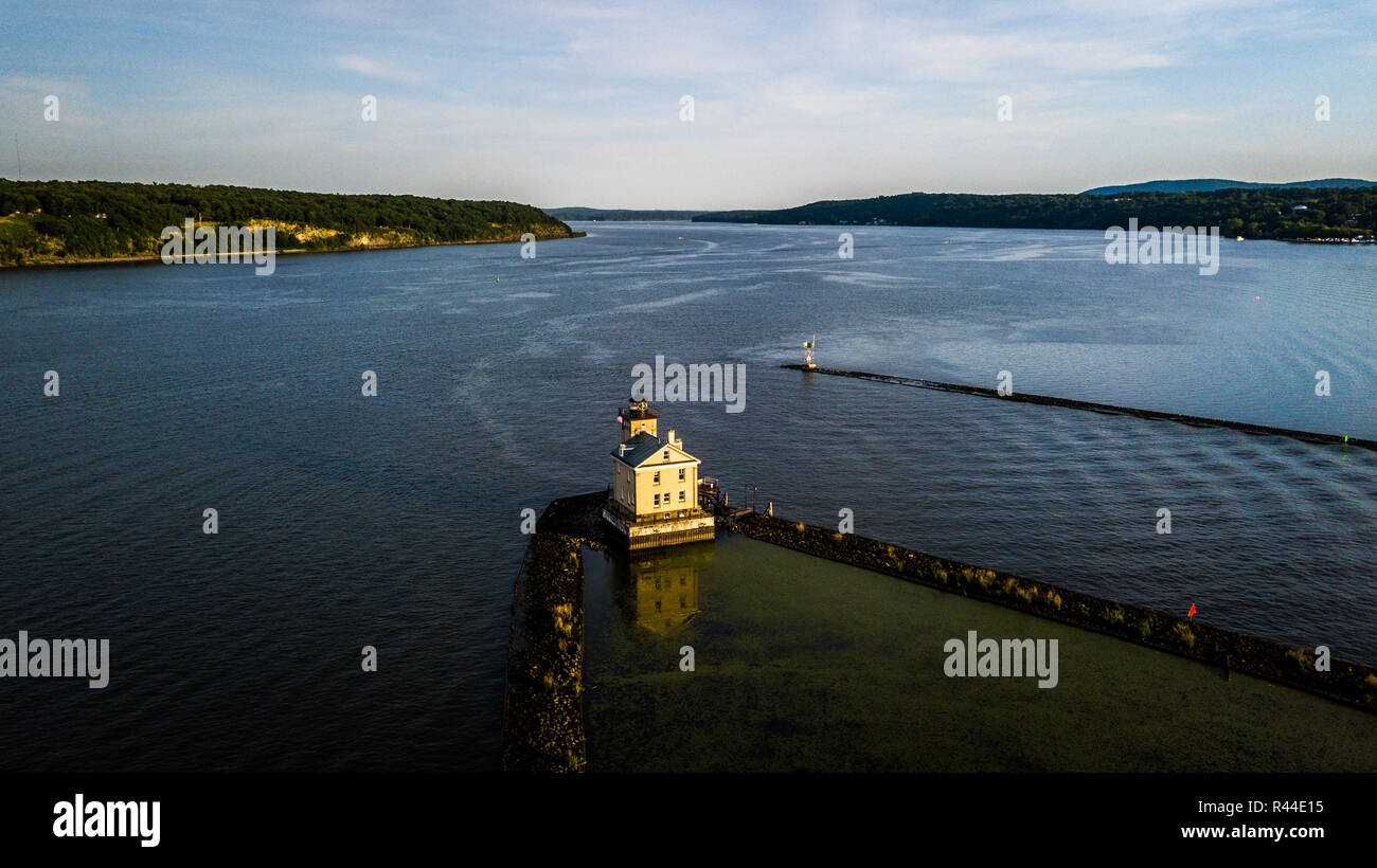 Rondout Lighthouse, Hudson River, Kingston, NY, USA Stock Photo - Alamy