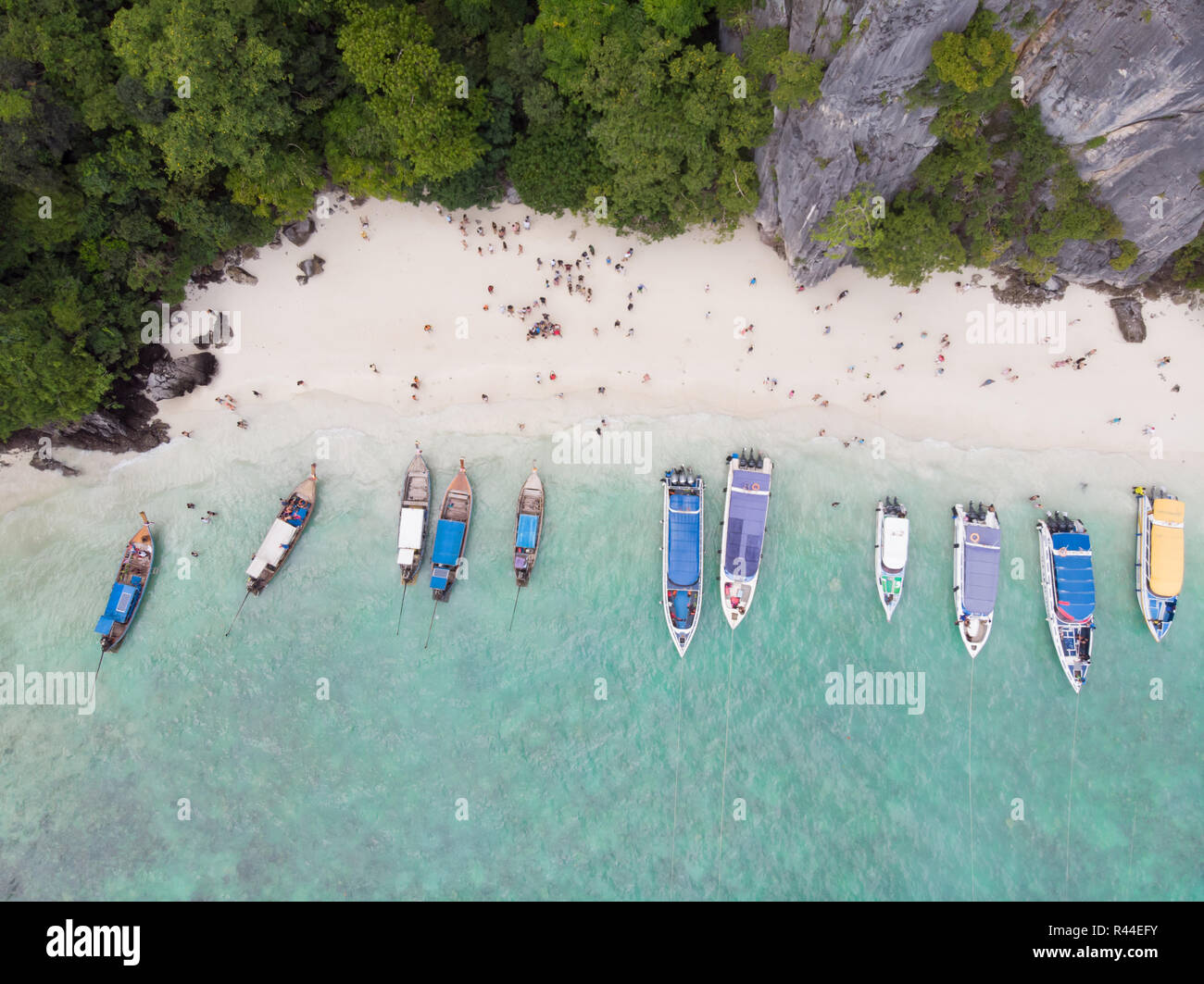 Aerial view couple sunbathing beach hi-res stock photography and images ...