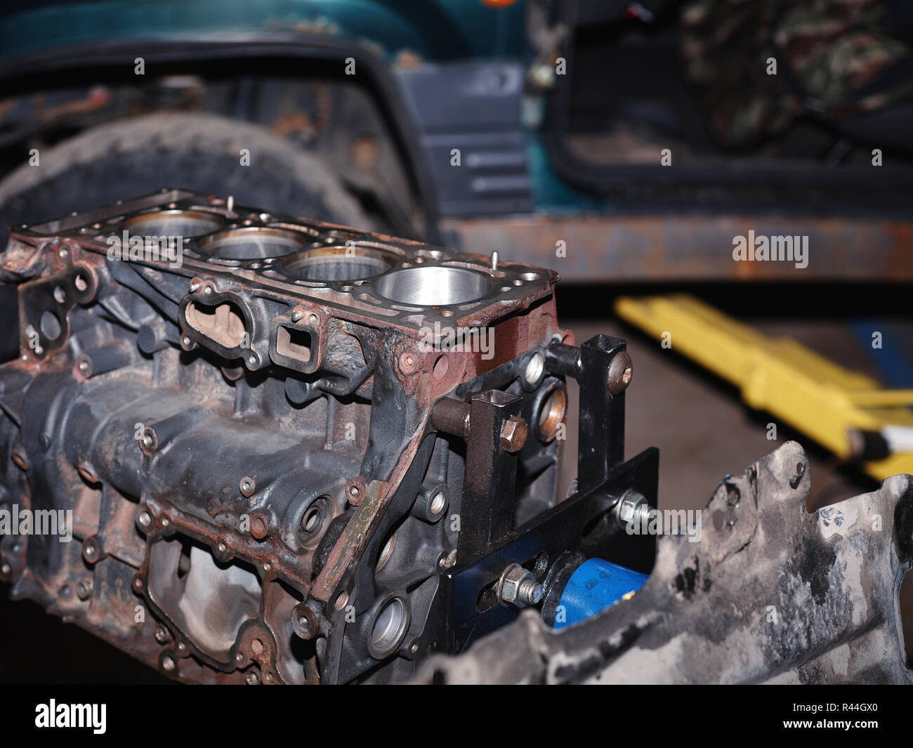 Broken car engine disassembled Stock Photo - Alamy