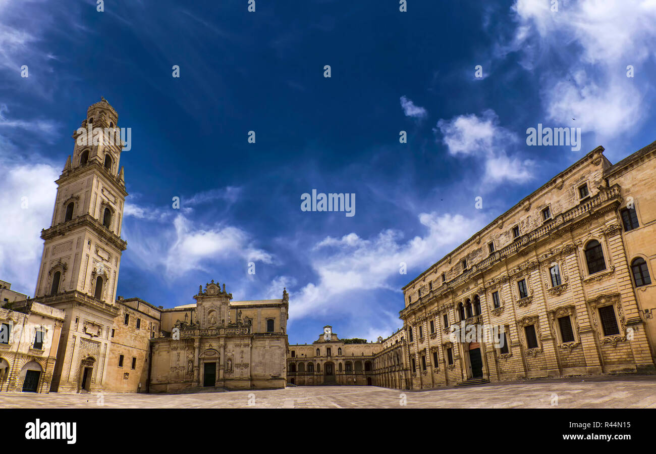 basilic lecce baroque church italy salento Stock Photo - Alamy