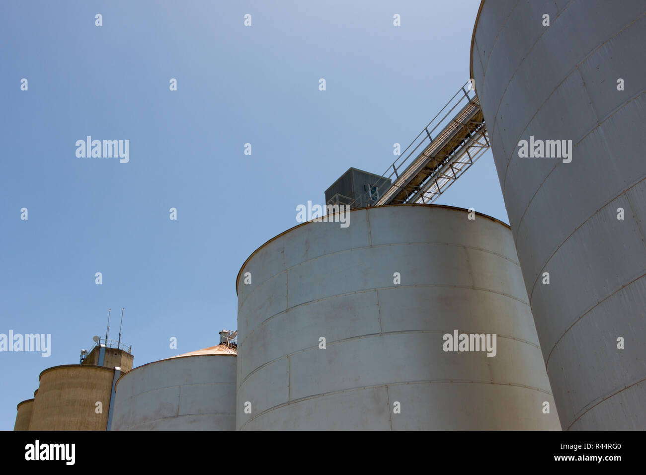 Large Grain Silos Stock Photo - Alamy