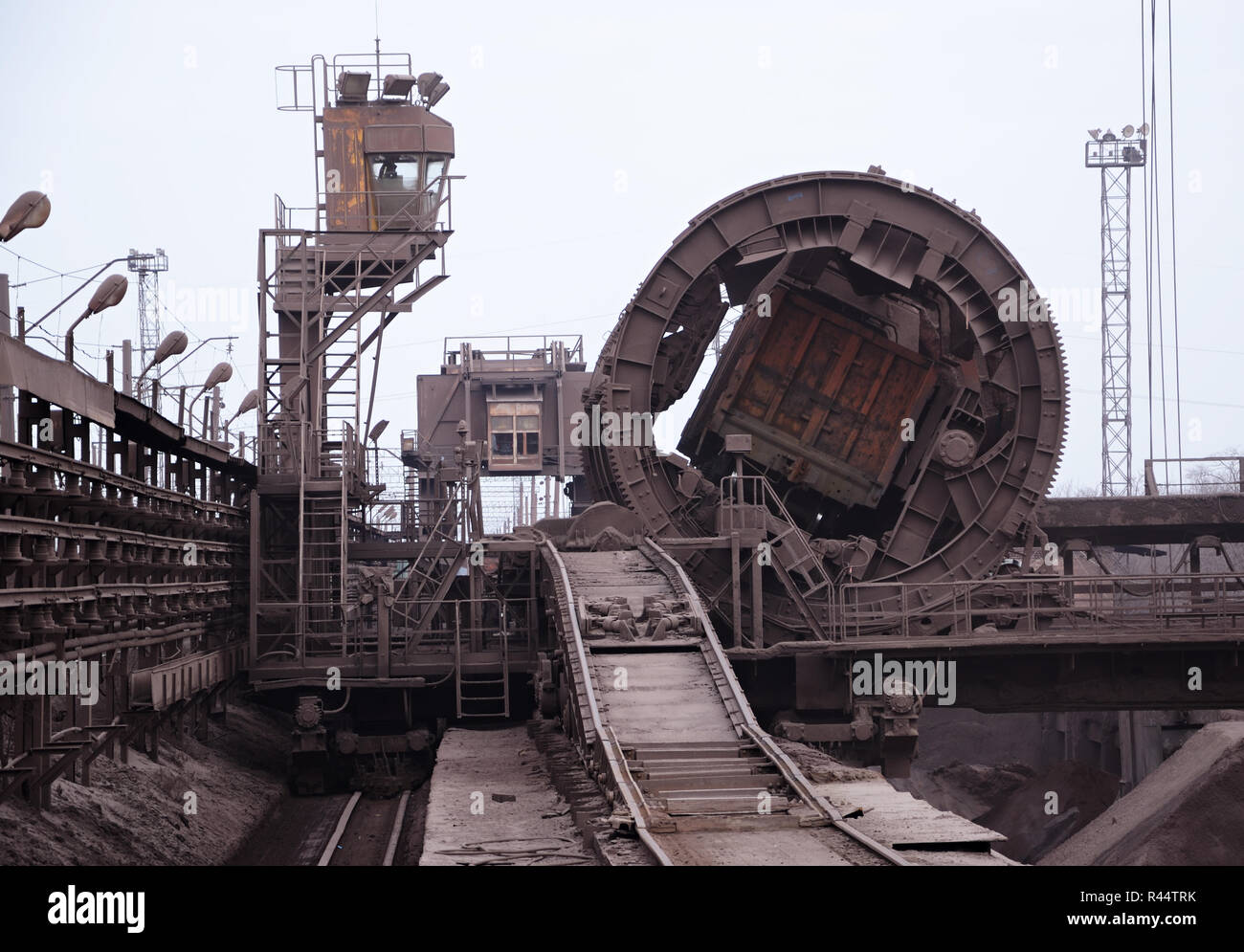 Rail car ore hi-res stock photography and images - Alamy