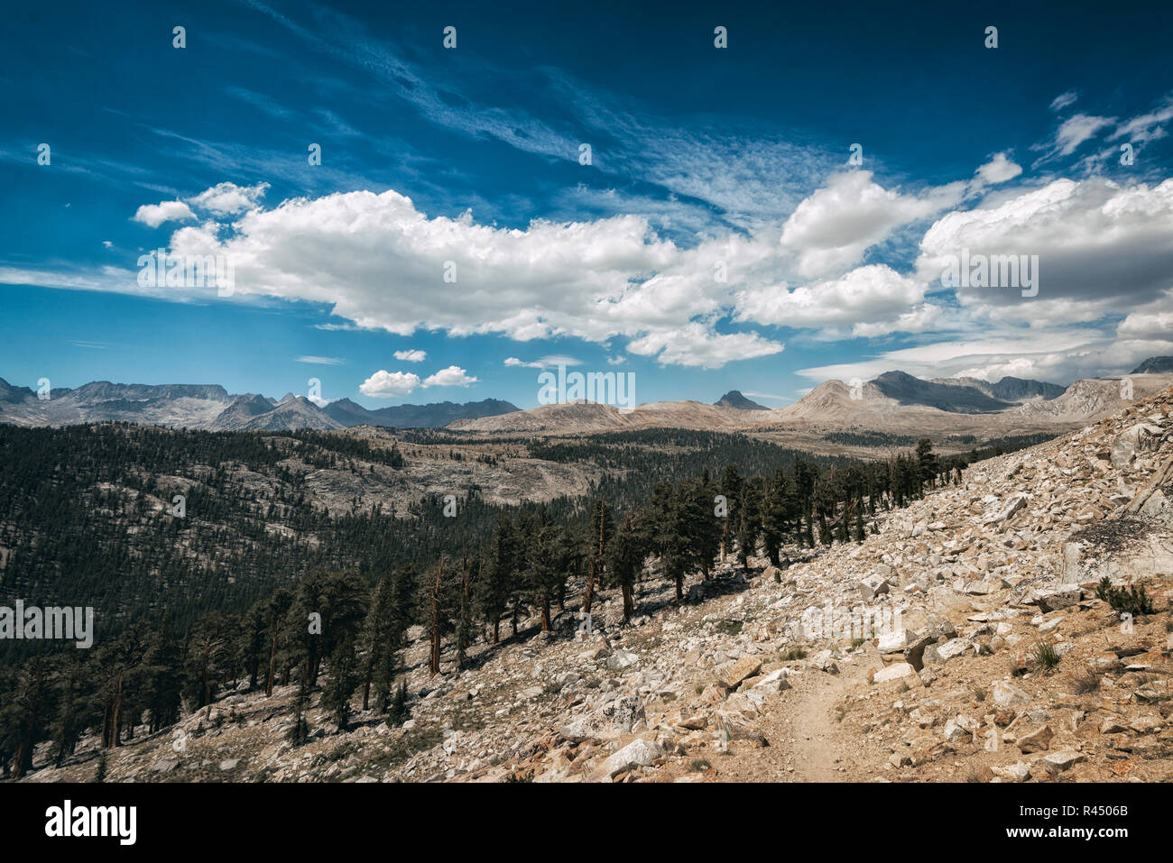 Landscape in the Sierra Nevada Mountains Stock Photo - Alamy