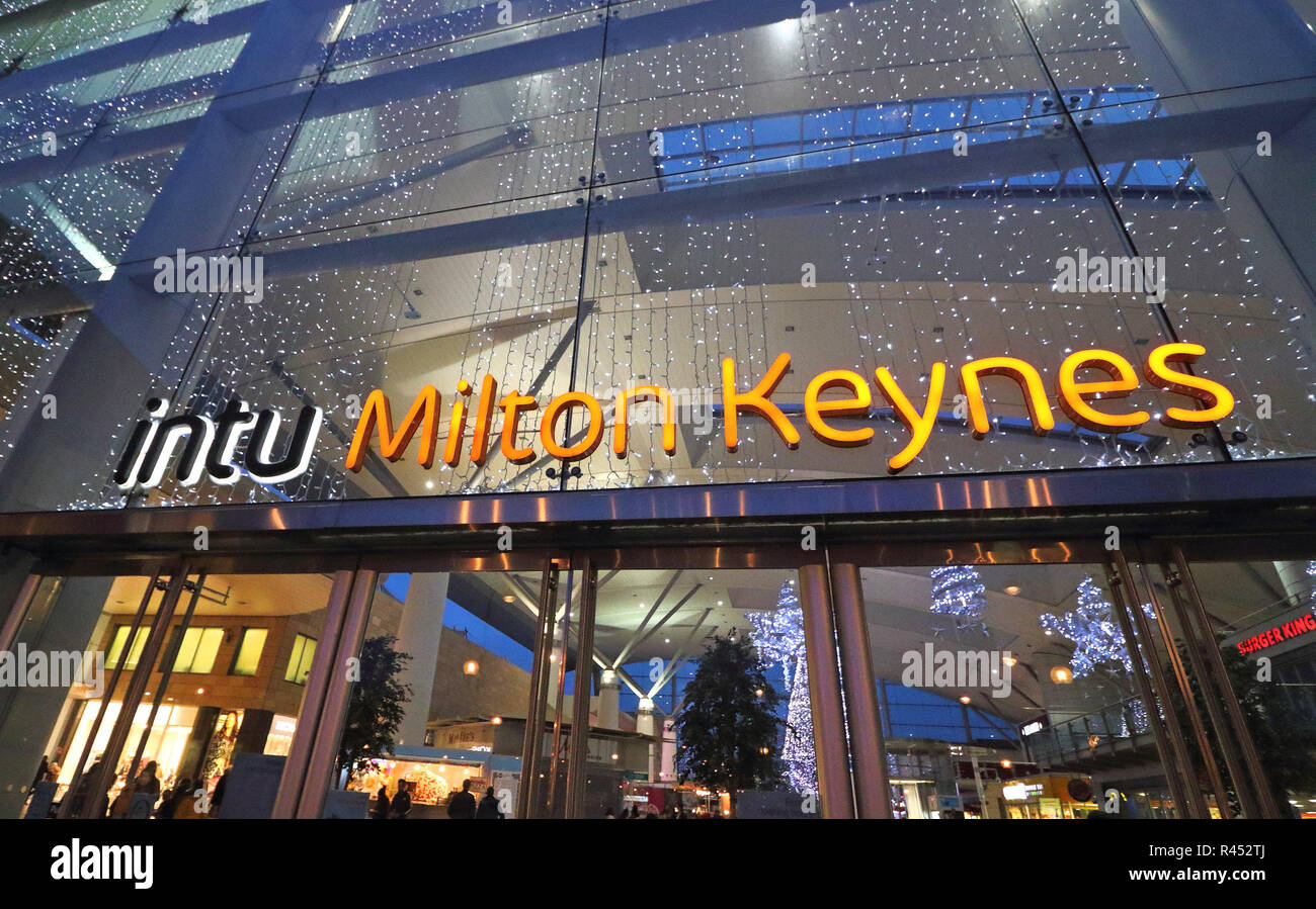 Milton Keynes, UK. 24th Nov, 2018. Shopping centres like: Mk and Intu ...