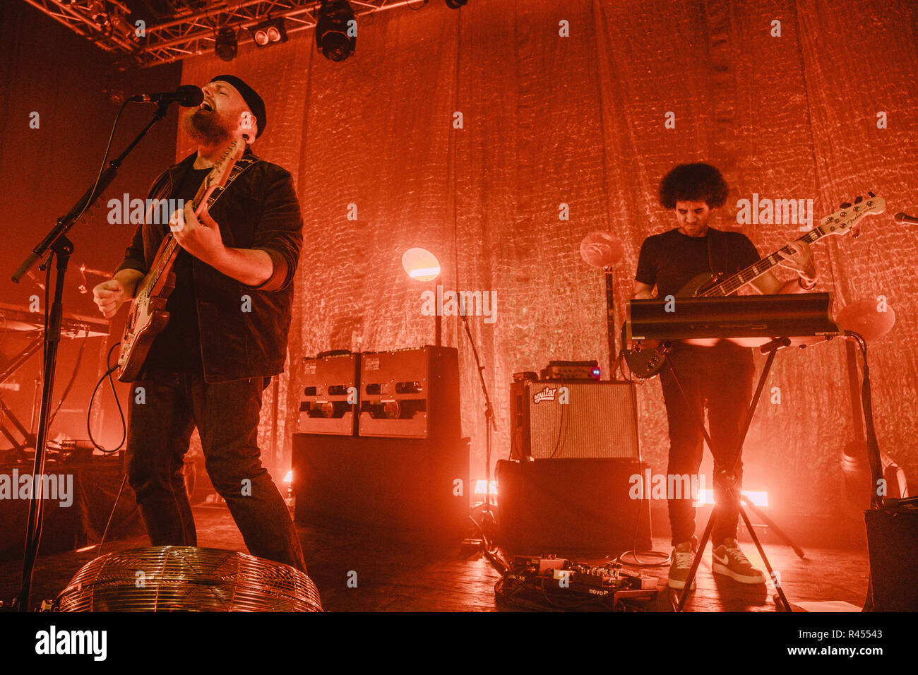 Tom walker singer 2018 hi-res stock photography and images - Alamy