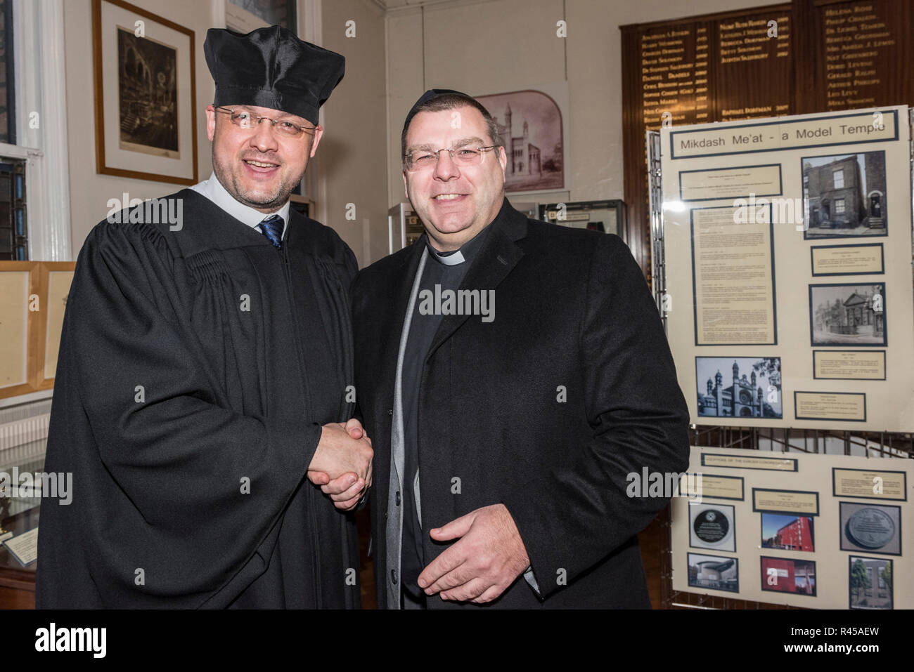 Princes Road Synagogue, Liverpool, UK, 25 November 2018.UK. Rabbi Ariel ...