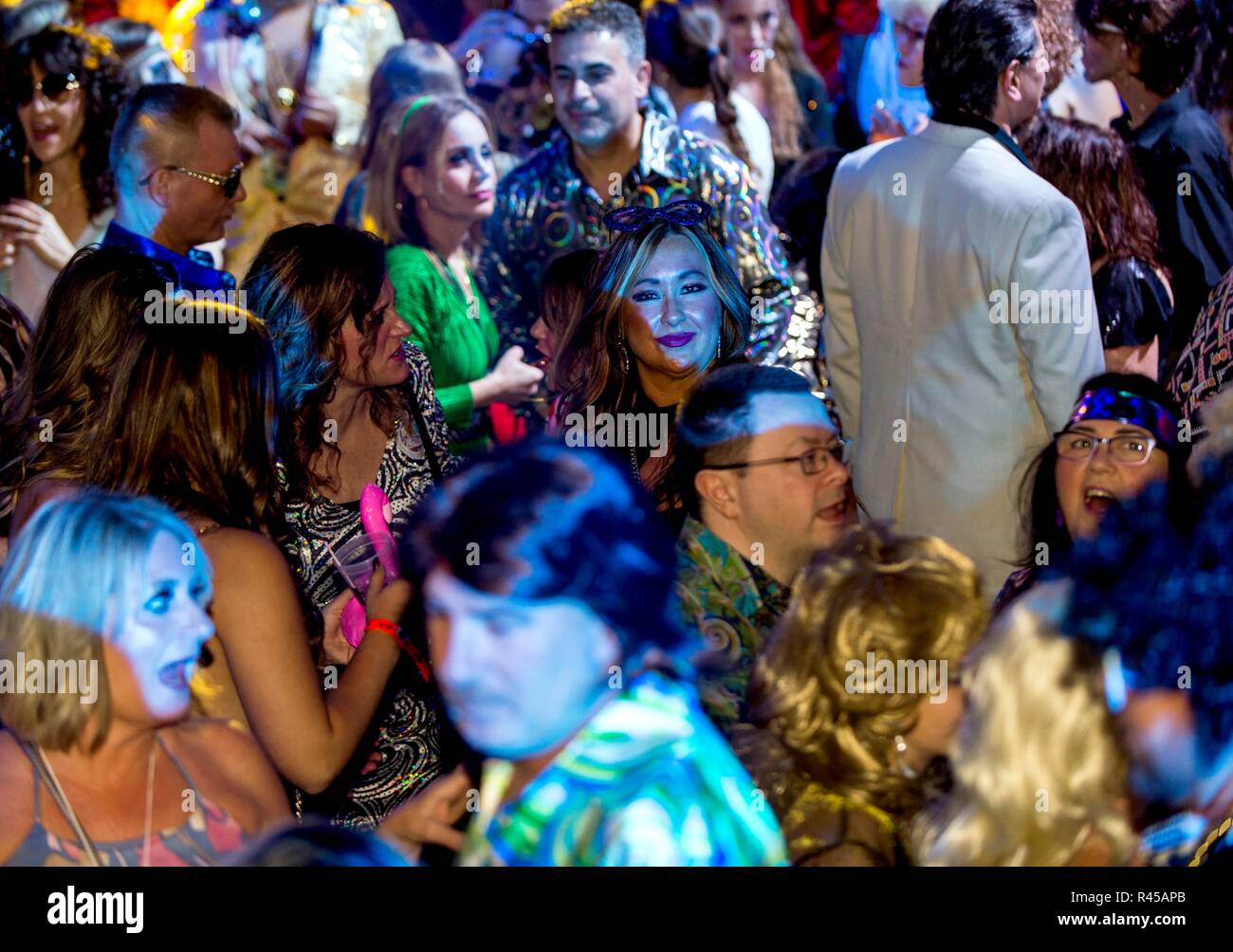 Worlds largest disco dance hi-res stock photography and images - Alamy