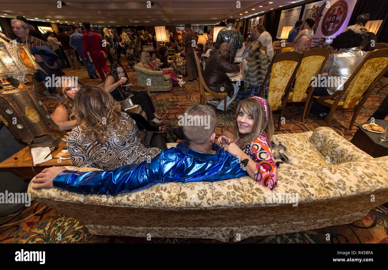 Worlds largest disco dance hi-res stock photography and images - Alamy