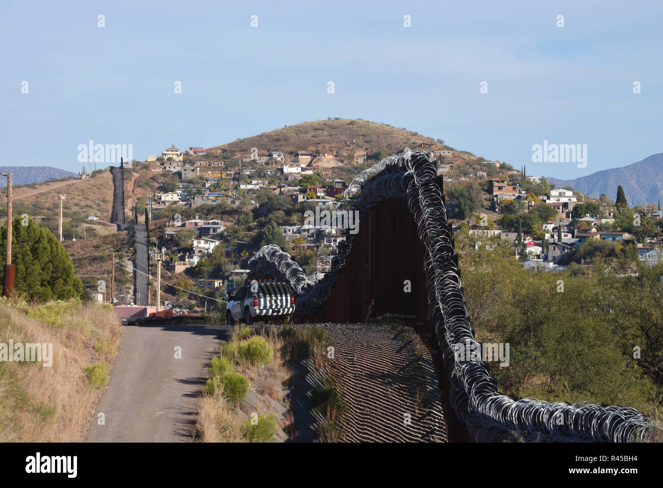 Operation secure line hi-res stock photography and images - Alamy