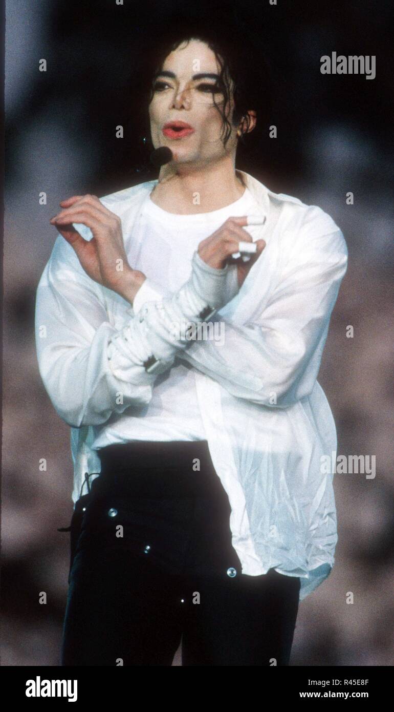 New York City, USA. 01st Jan, 2005. Michael Jackson 1993 Photo By John ...