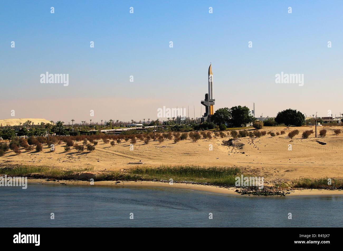 yom kippur monument in ismailia Stock Photo - Alamy