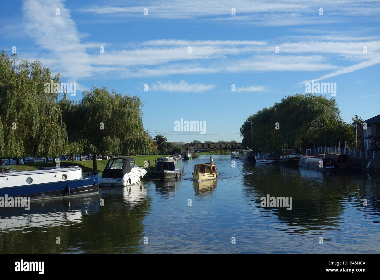 Ely cathedral, river ouse hi-res stock photography and images - Alamy