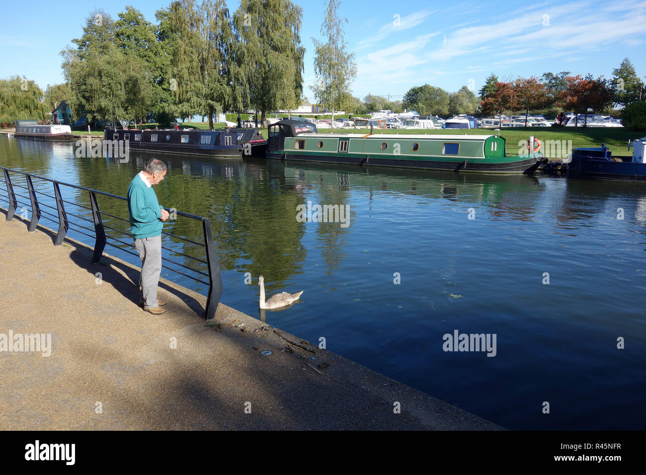 Ely cathedral, river ouse hi-res stock photography and images - Alamy