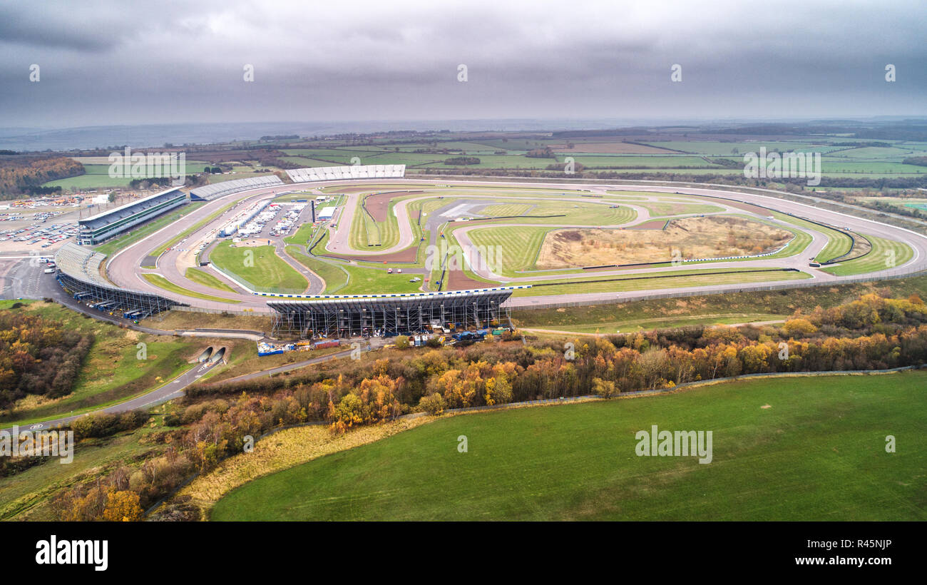 Race track aerial hi-res stock photography and images - Alamy