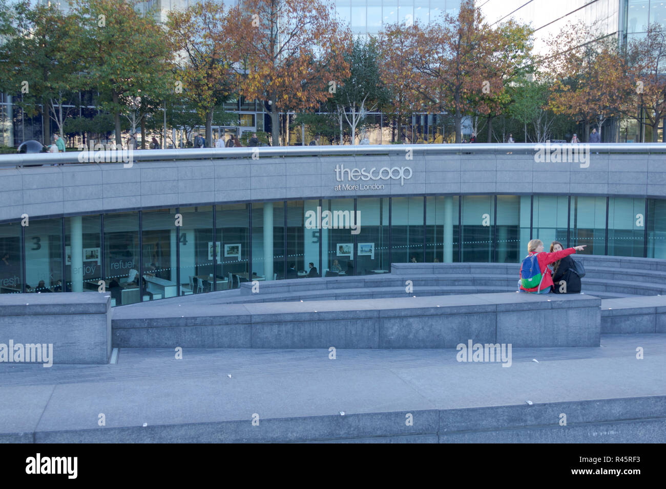 Scoop london city hall london hi-res stock photography and images - Alamy