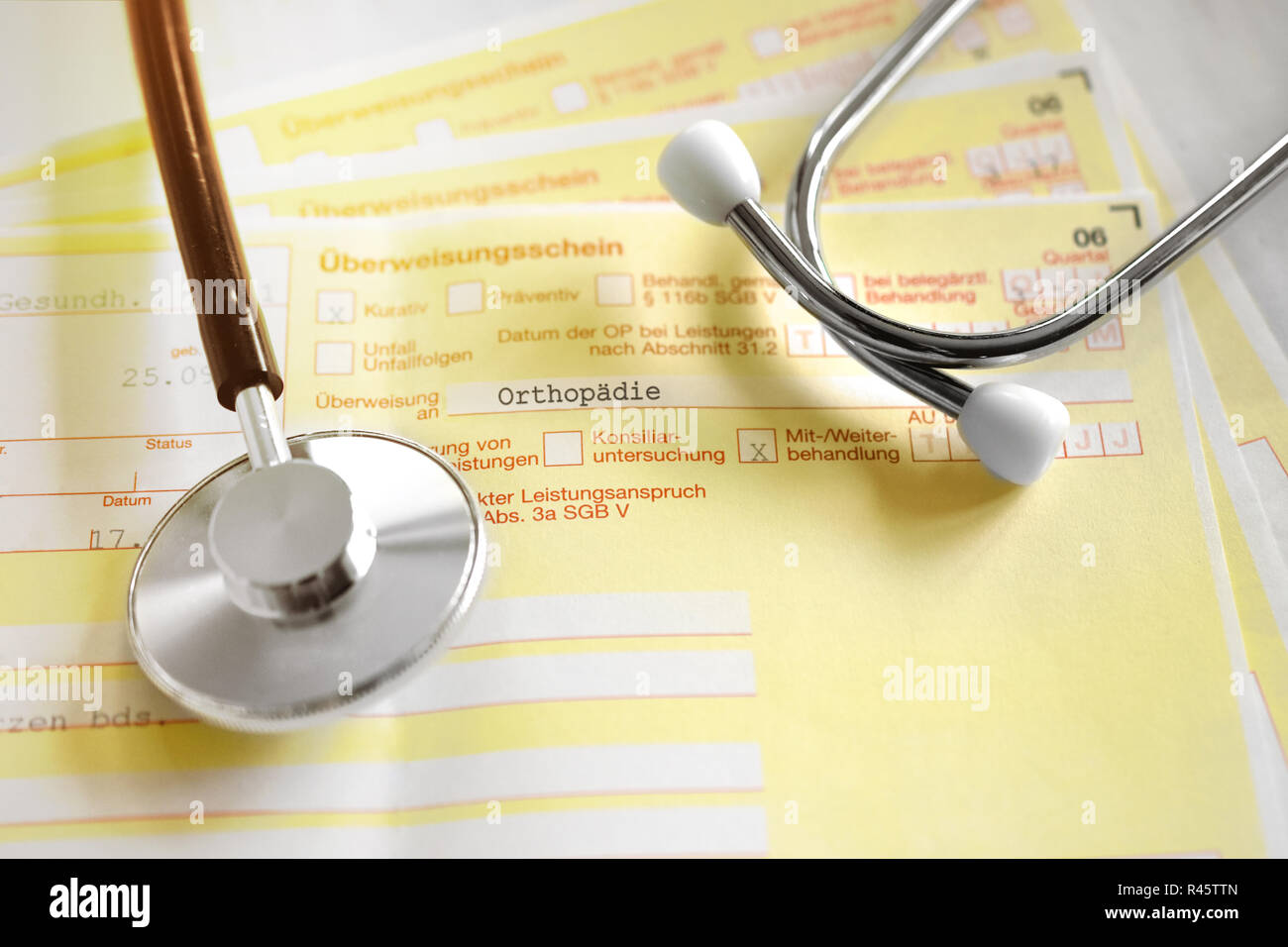 Letter of transfer to the orthopedist from the family doctor Stock ...