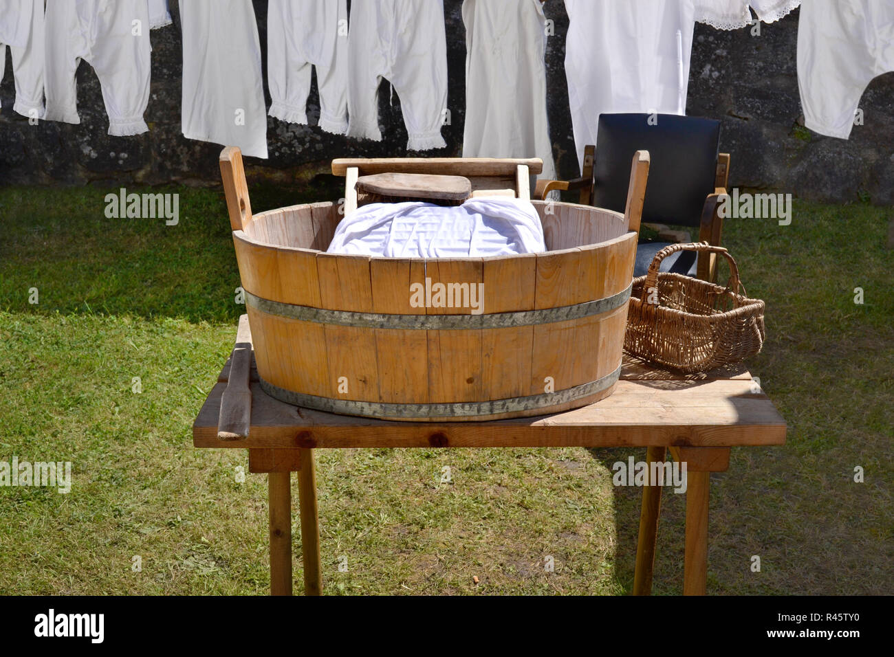 medieval knight sink to wash with hand Stock Photo - Alamy