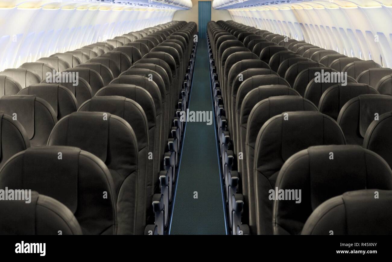 Airplane aisle hi-res stock photography and images - Alamy