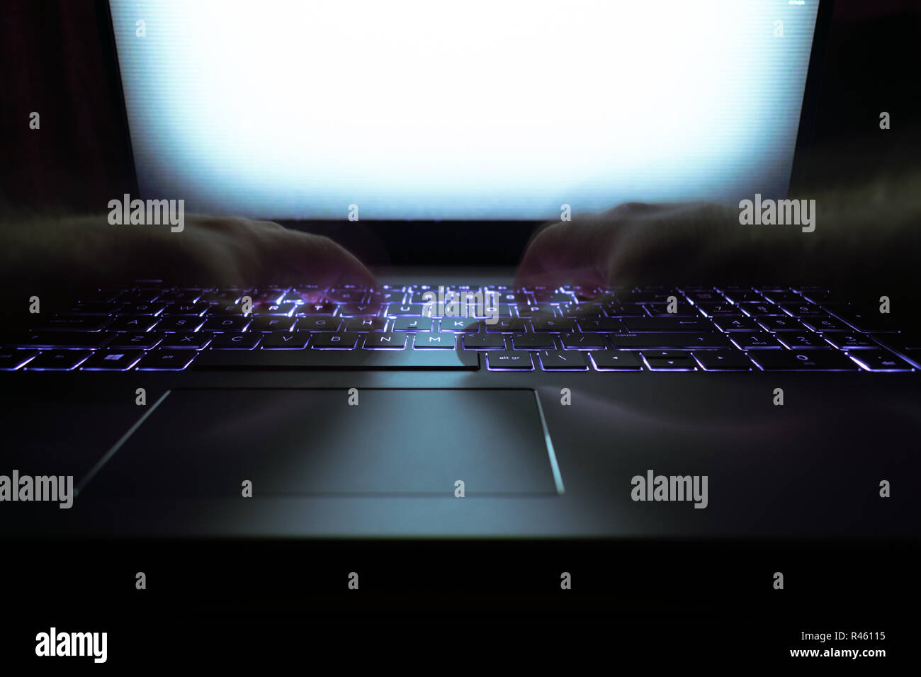 Internet hacker screen keyboard hi-res stock photography and images - Alamy