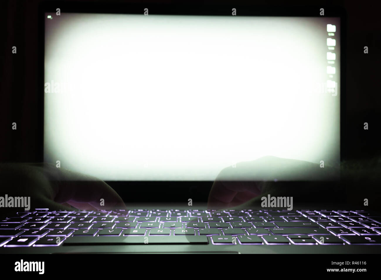 Internet hacker screen keyboard hi-res stock photography and images - Alamy