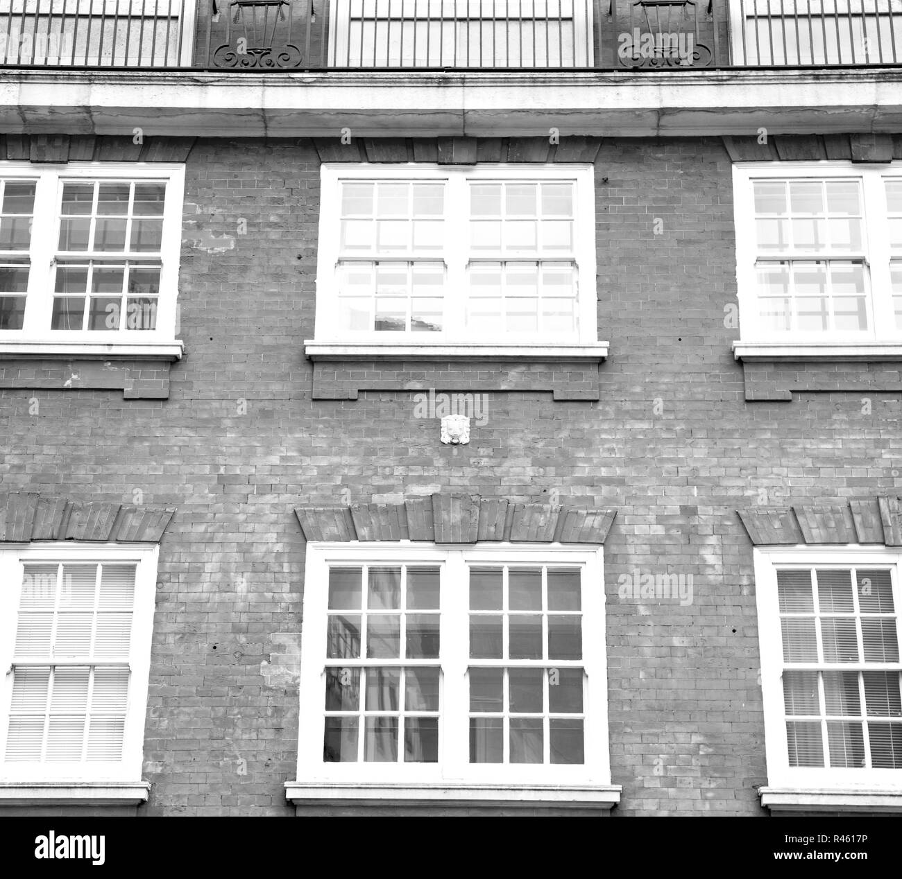Window in stone town Black and White Stock Photos & Images - Alamy