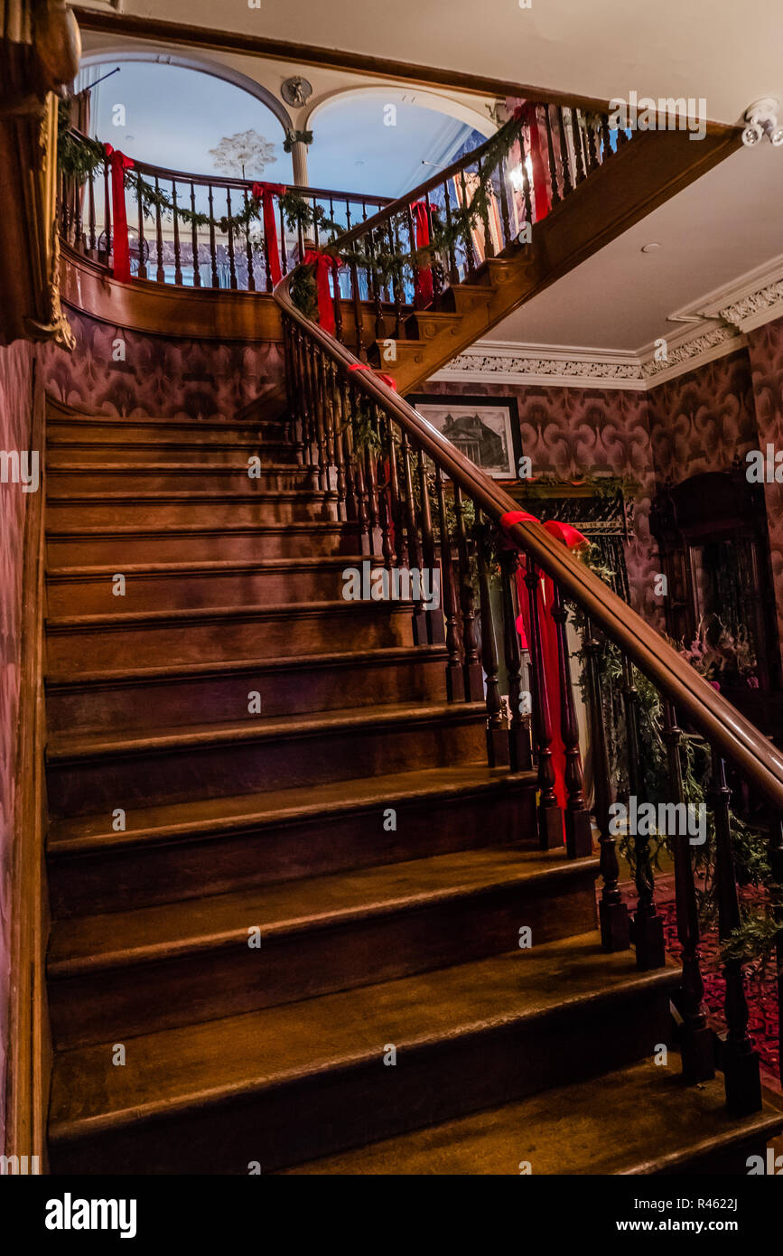 Inside toronto historic spadina museum occupied by austin famil hi-res ...