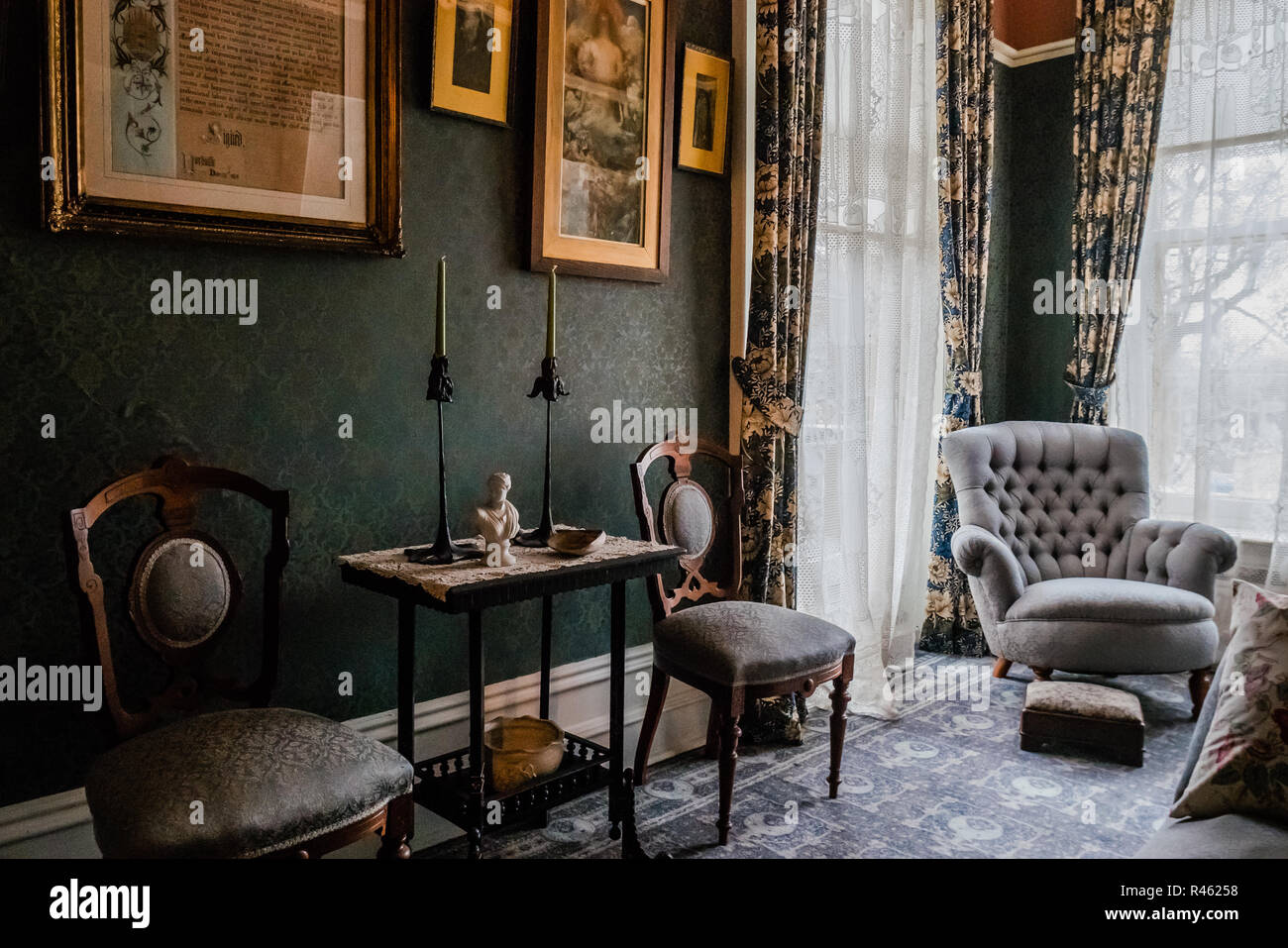 Inside toronto historic spadina museum occupied by austin famil hi-res ...